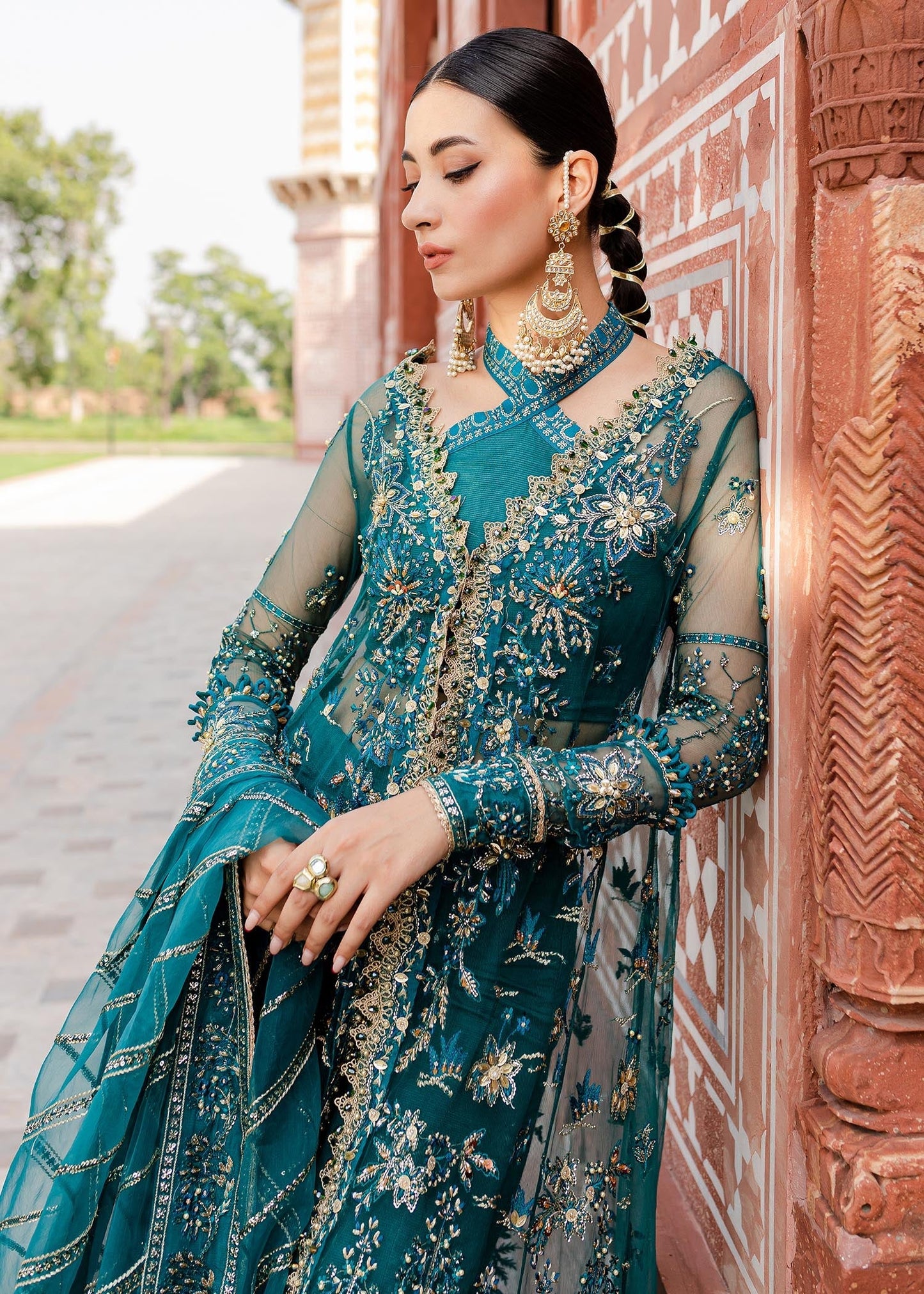 Faha | Zoya & Fatima